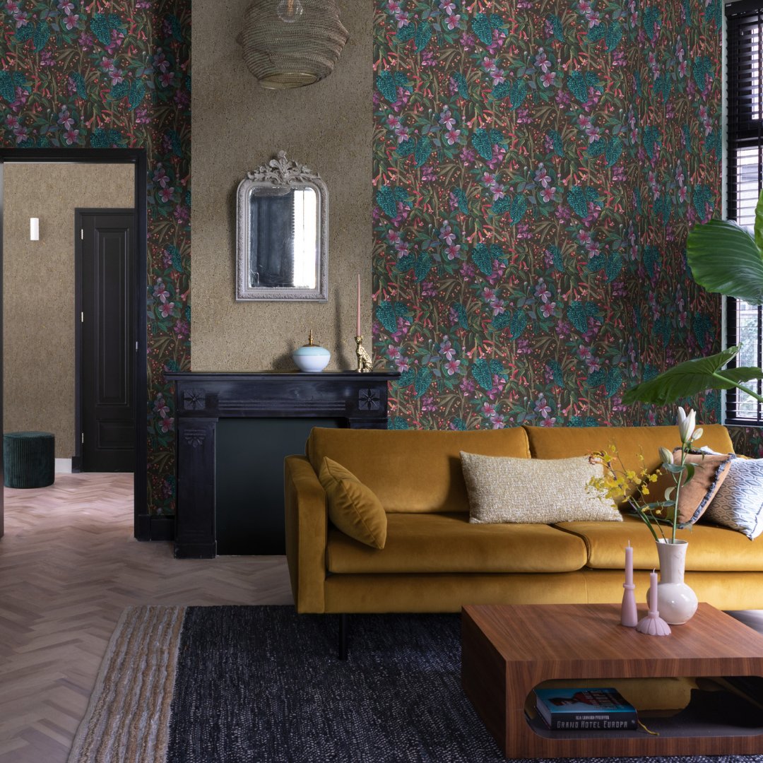 Curiosity Collection – Aspiring Walls